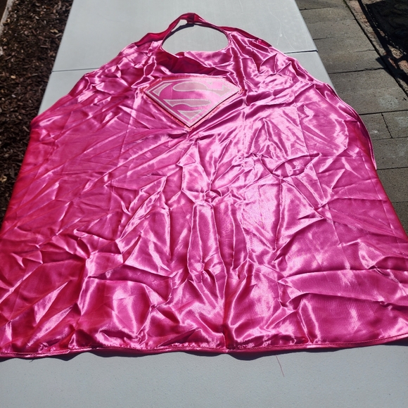 Six Flags | Costumes | Pink 6 Flags Super Hero Light Up Cape Os New ...